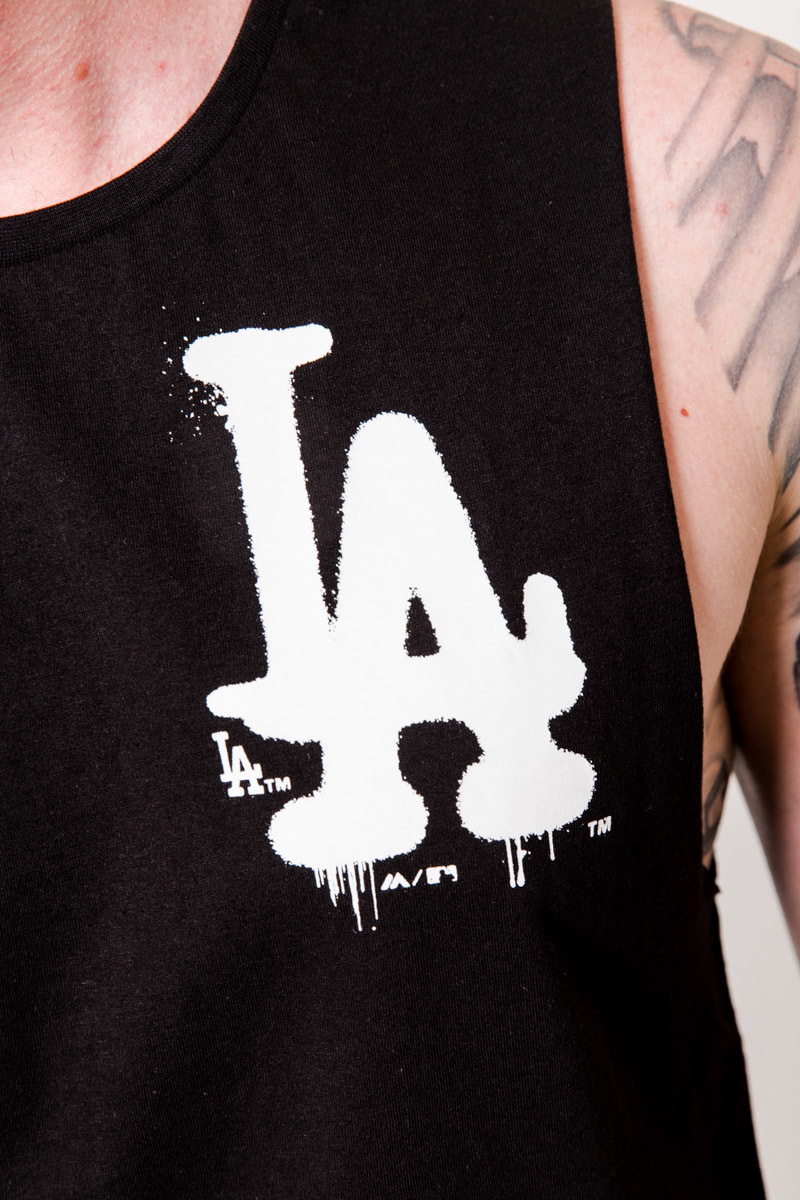LOS ANGELES DODGERS TAG MUSCLE TEE- MENS BLACK | Stateside Sports