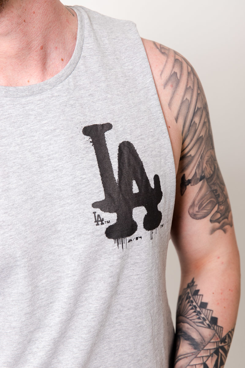 LOS ANGELES DODGERS TAG MUSCLE TEE- MENS GREY | Stateside Sports