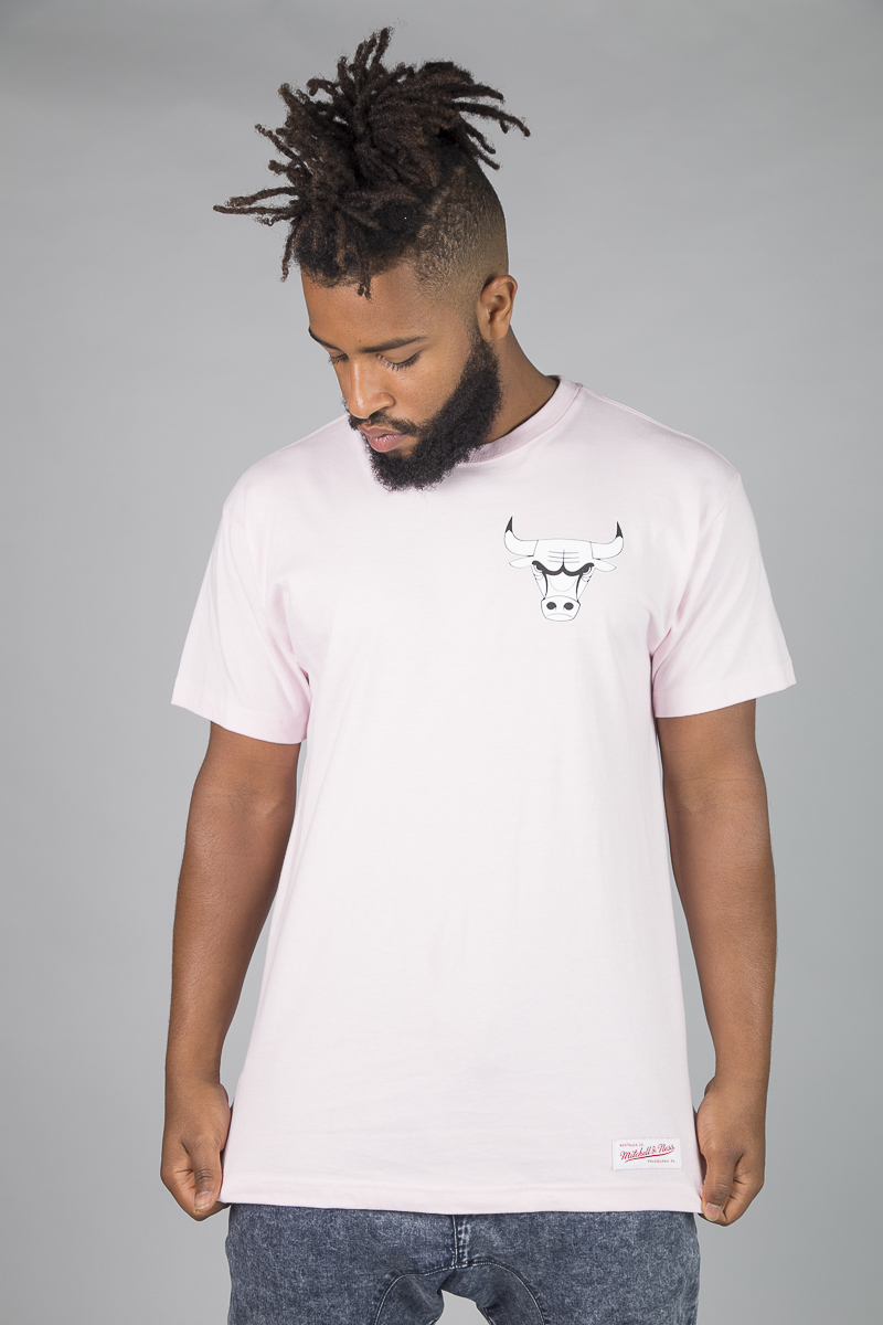 CHICAGO BULLS MONO LOGO TEE - PINK MENS | Stateside Sports