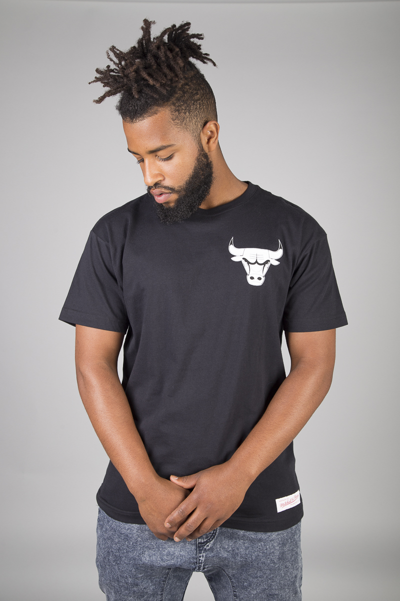 CHICAGO BULLS MONO LOGO TRADITIONAL - BLACK MENS | Stateside Sports