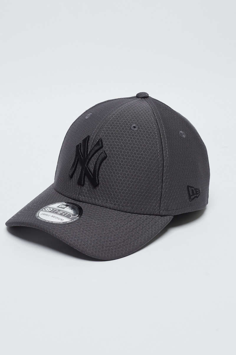 Hex 39Thirty Fitted Cap- Grey/Black | Stateside Sports