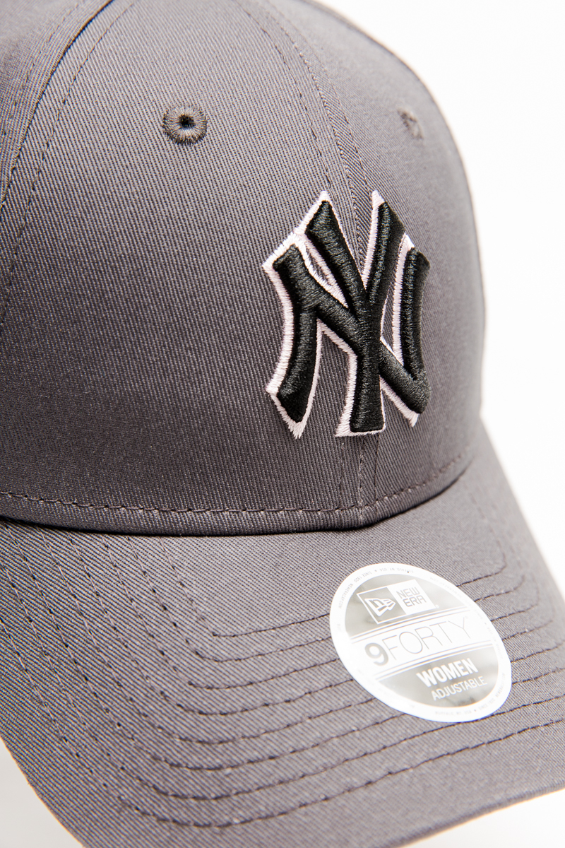 NEW YORK YANKEES NEW ERA DARK GRAPHITE 9FORTY STRAPBACK CAP- WOMENS ...