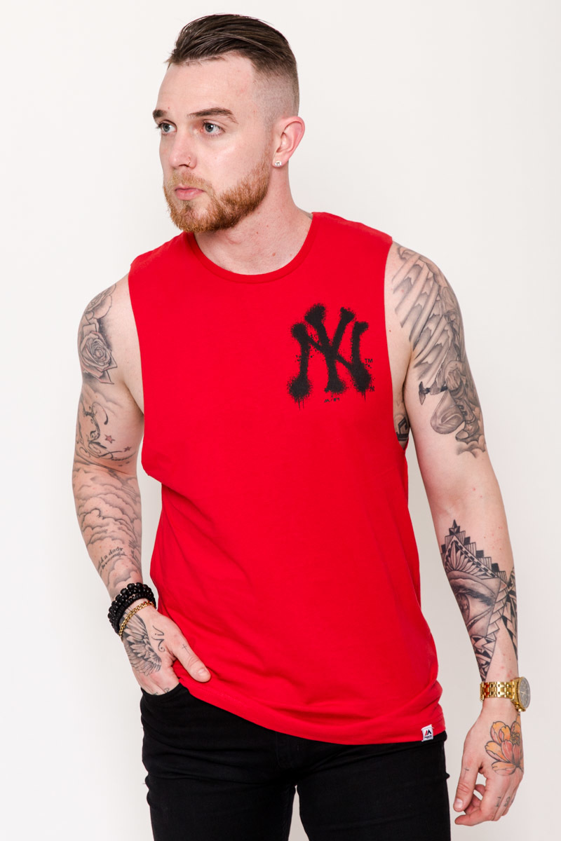 NEW YORK YANKEES TAG MUSCLE TEE- MENS RED | Stateside Sports